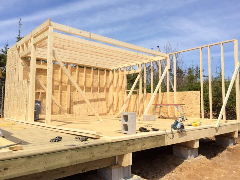 How To Frame The Ultimate Off Grid Cabin In Three Days - Day 2