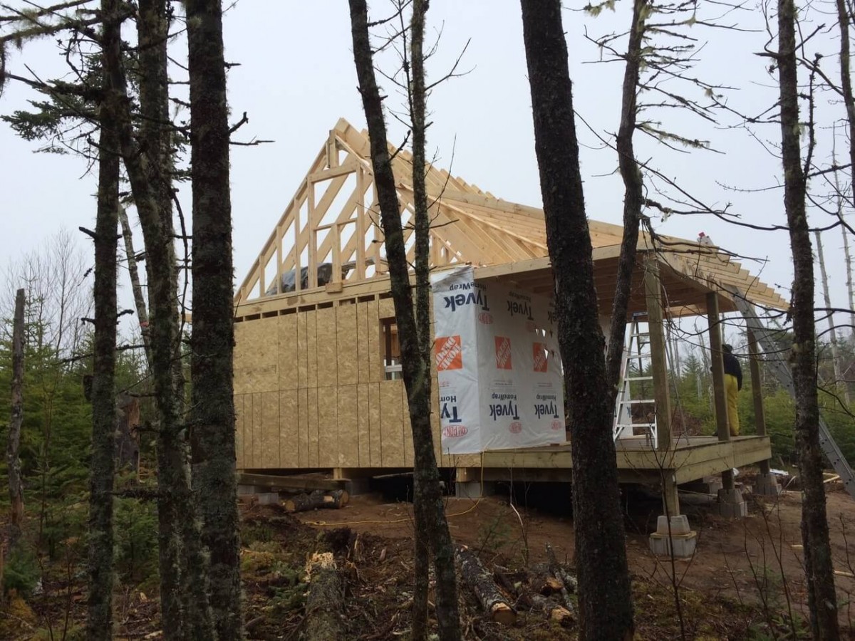 Building The Perfect Rafter Part IV: Installing The Front Deck Rafters