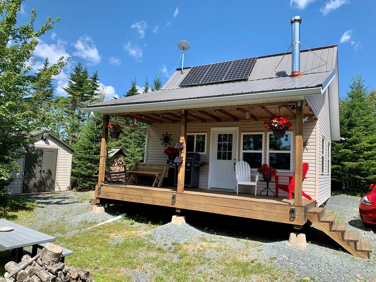 The Off Grid Cabin | DIY Guide To Building Your Dream Cabin